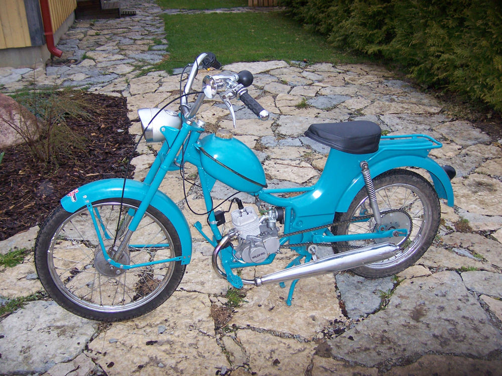 Mopeedi tuled vaja käima saada, otsin elektroonikut!!!